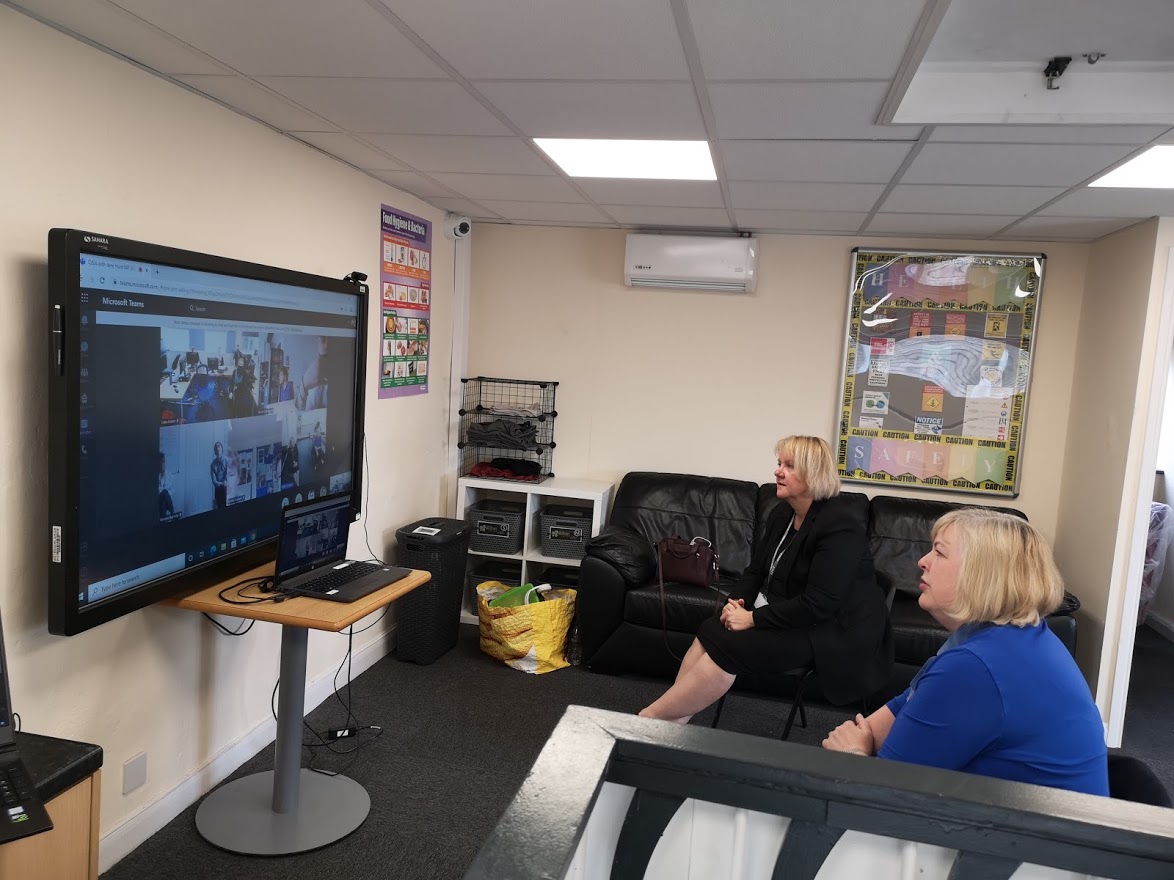 Students welcome MP at Breward's - Homefield College